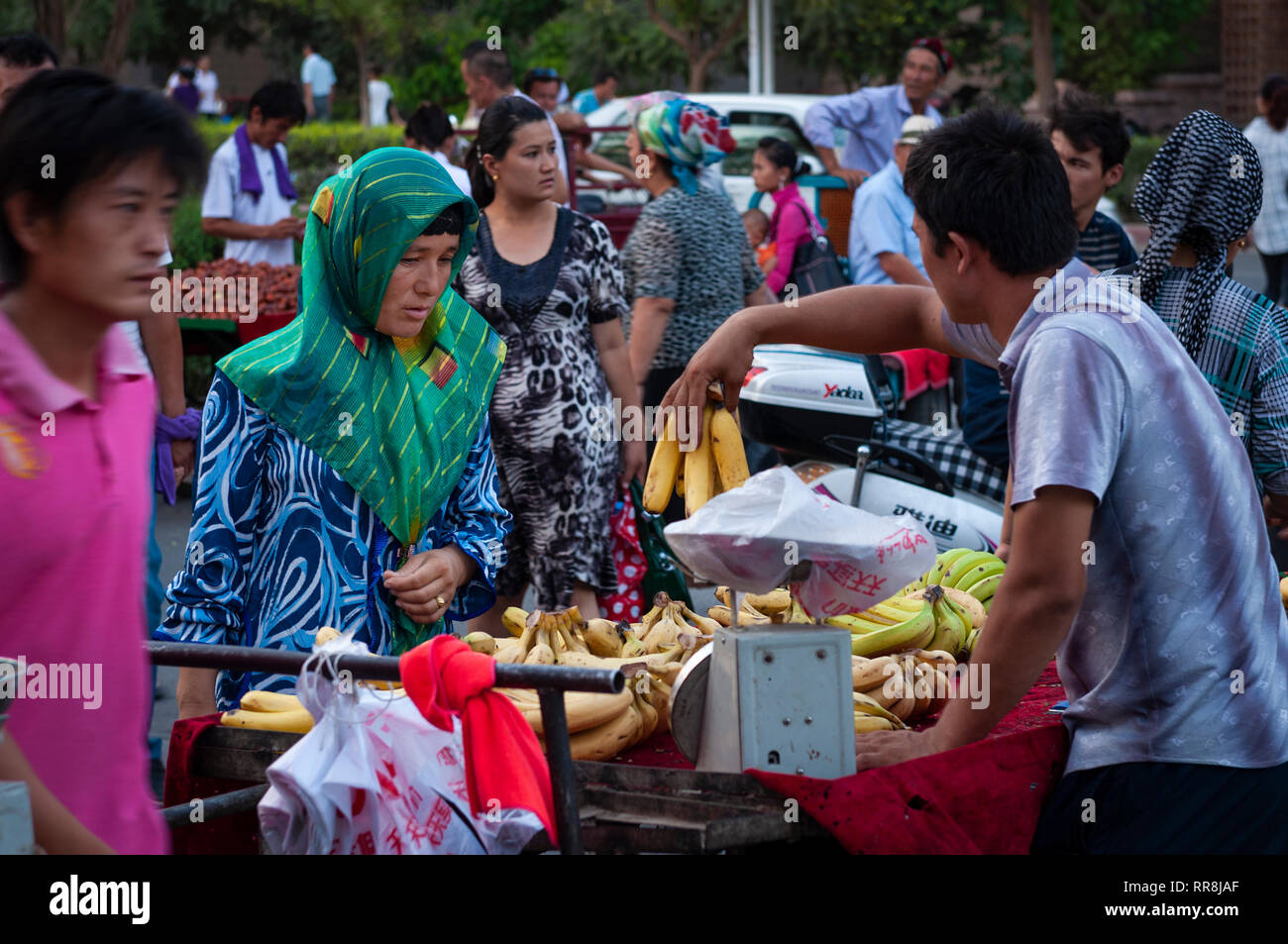 Asia china turpan uyghur ethnic hi-res stock photography and images - Alamy