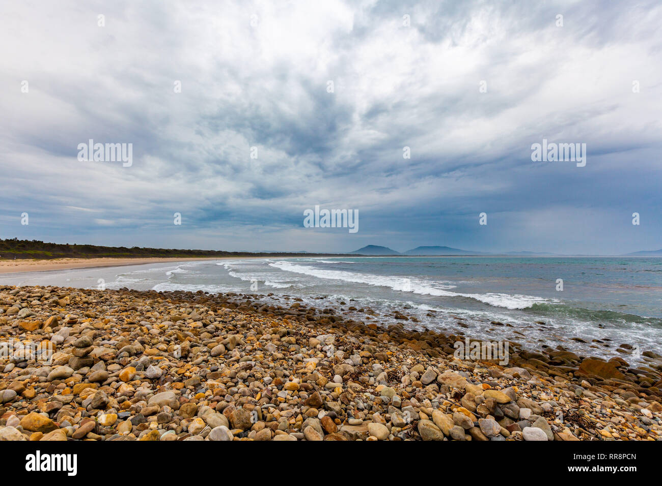 Crowdy head hi-res stock photography and images - Alamy