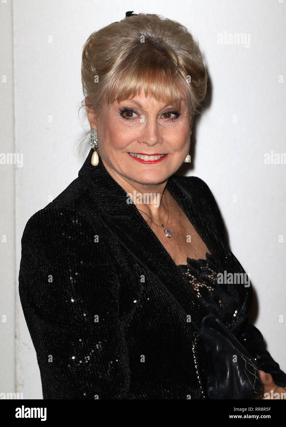 Oct 21, 2015 - London, England, UK - Daily Mirror & RSPCA Animal Hero ...