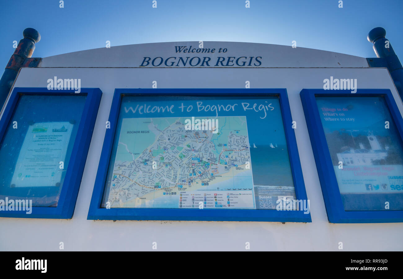 Welcome to Bognor Regis sign in Hotham Park, Bognor Regis, West Sussex ...