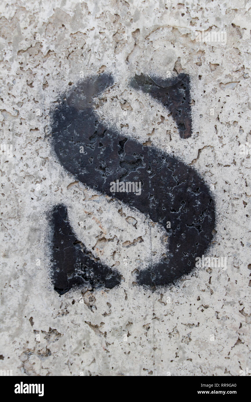 stencil letter in spray paint, letter s Stock Photo - Alamy