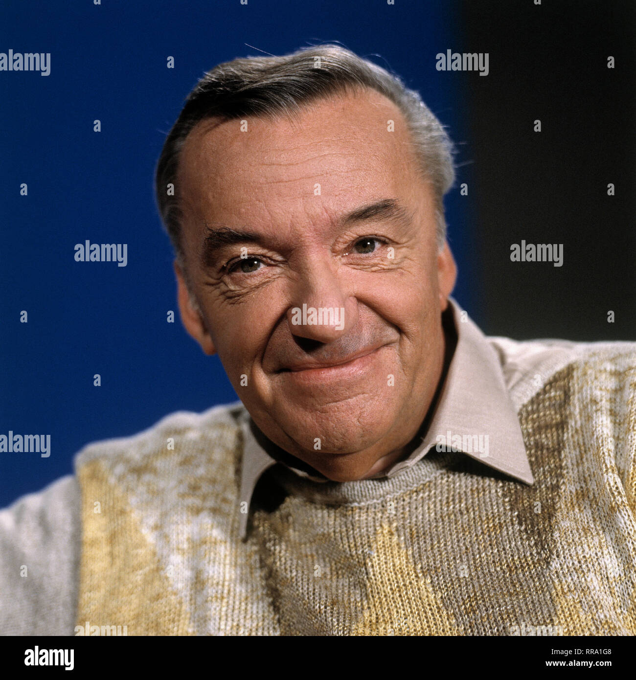 Dezember 1990 hi-res stock photography and images - Alamy