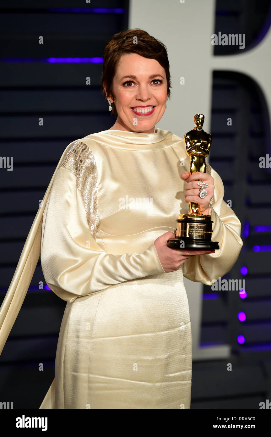 Olivia Colman with her Oscar for Best Actress attending the Vanity Fair ...
