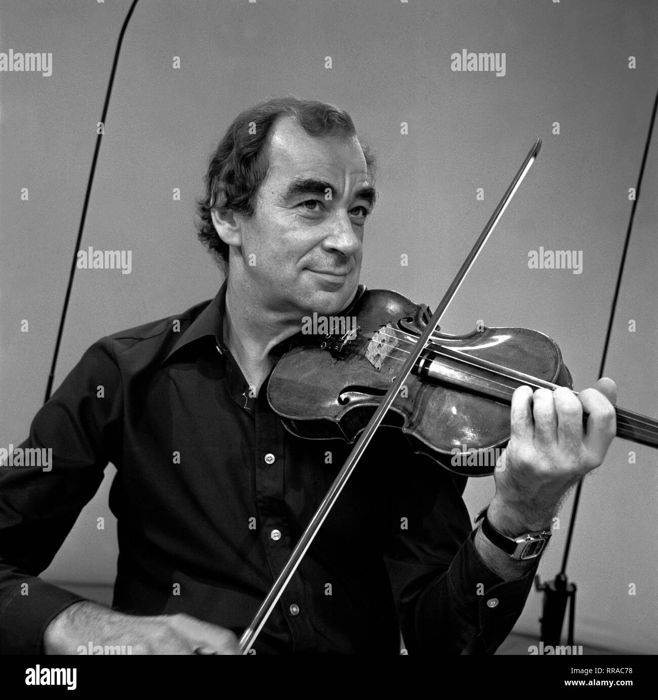 TONY STRICKER / TONY STRICKER bei einem TV-Auftritt, 70er Jahre ...