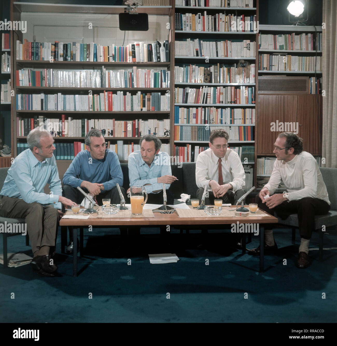 LITERARISCHES COLLOQUIUM / Es diskutieren: HANS GEORG STELTER, KLAUS ...