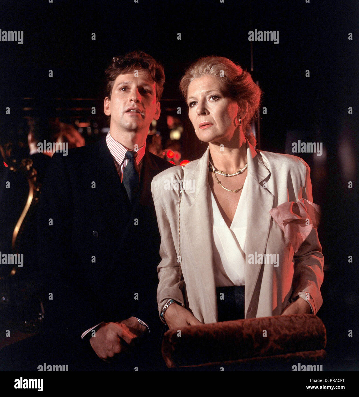 DERRICK / Fliegender Vogel / BRD 1988 / Wolfgang Becker / STEFAN RECK ...