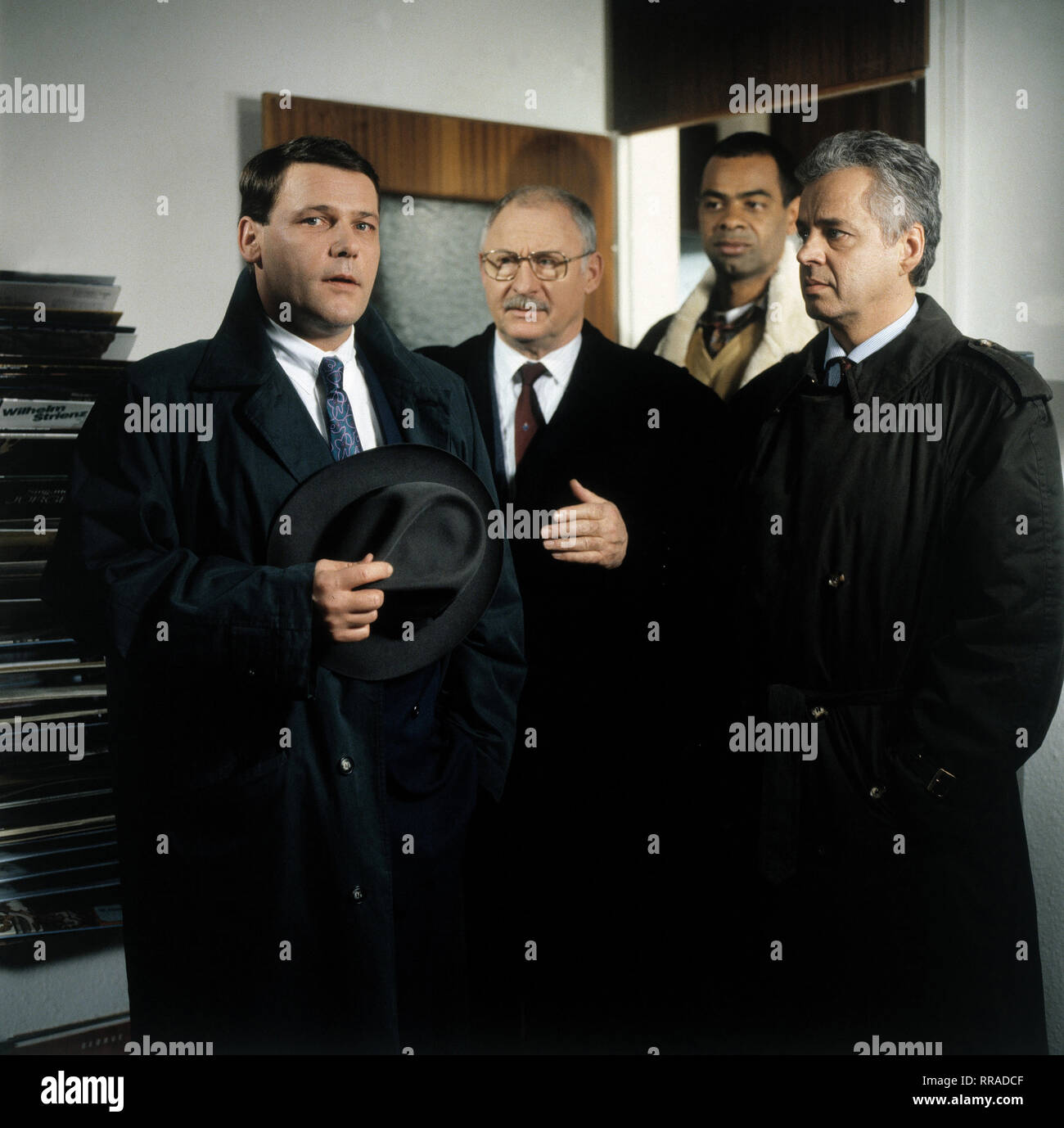 Der kriminalfilm hi-res stock photography and images - Alamy