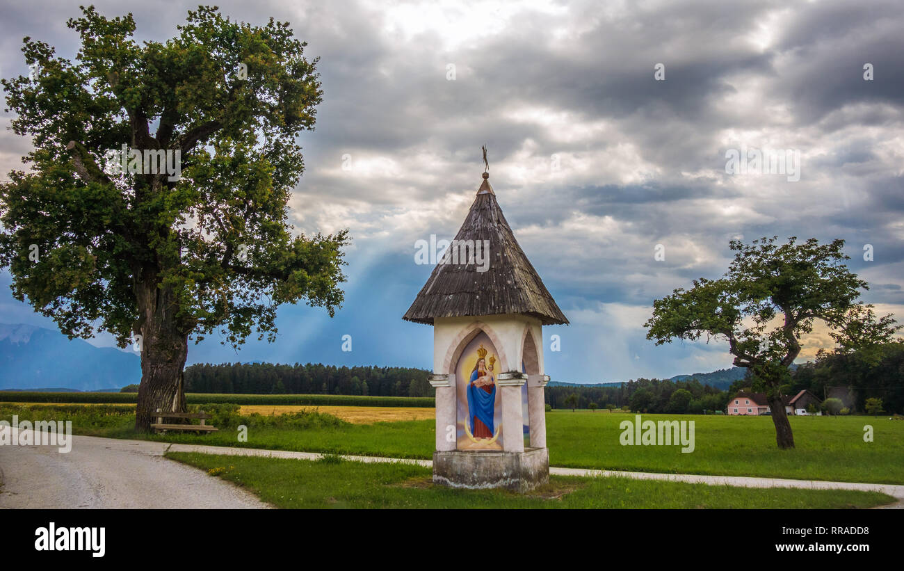Austrian landscape hi-res stock photography and images - Alamy
