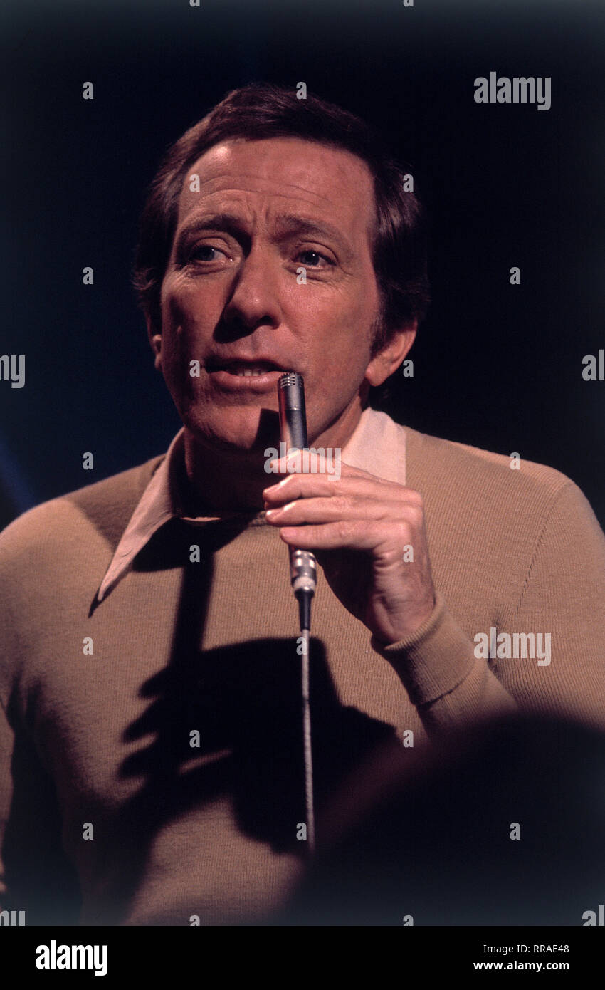ANDY WILLIAMS, 70er Jahre. United Archives / kpa Portrait, Musik ...