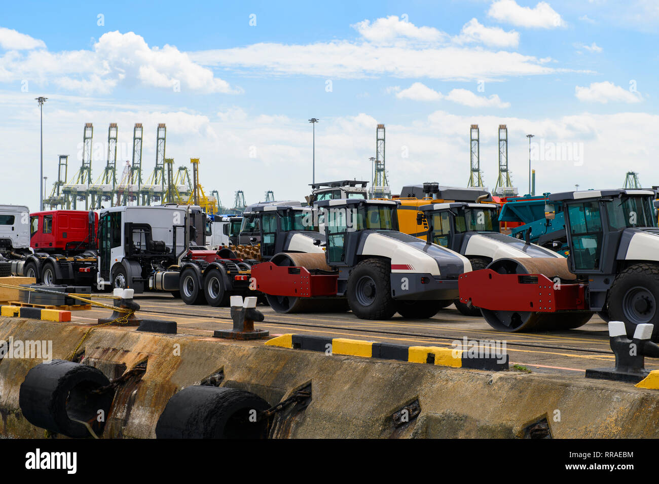 Asphalt cargo ship hi-res stock photography and images - Alamy