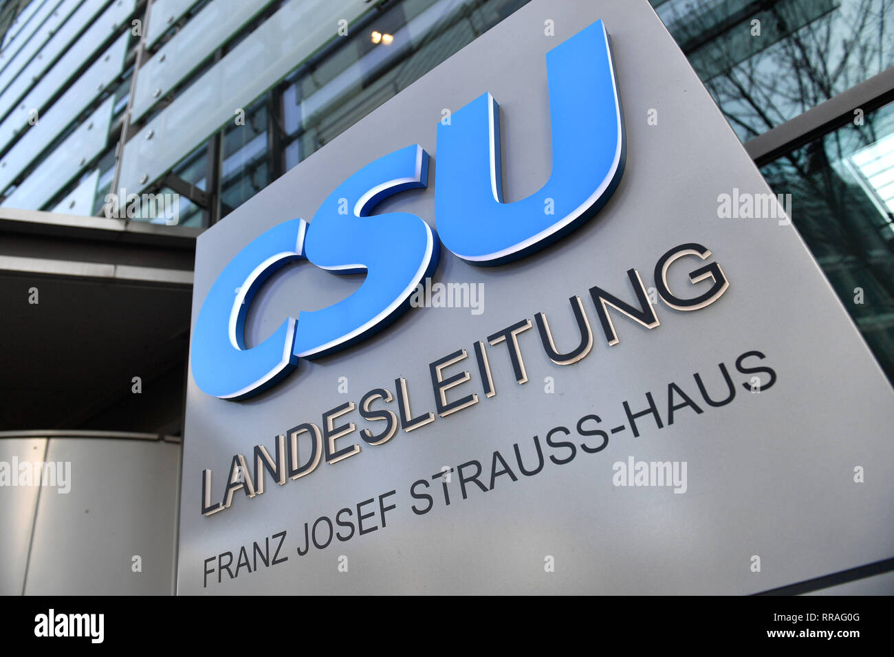 Munich, Deutschland. 25th Feb, 2019. General, Randmotiv, Feature, CSU ...