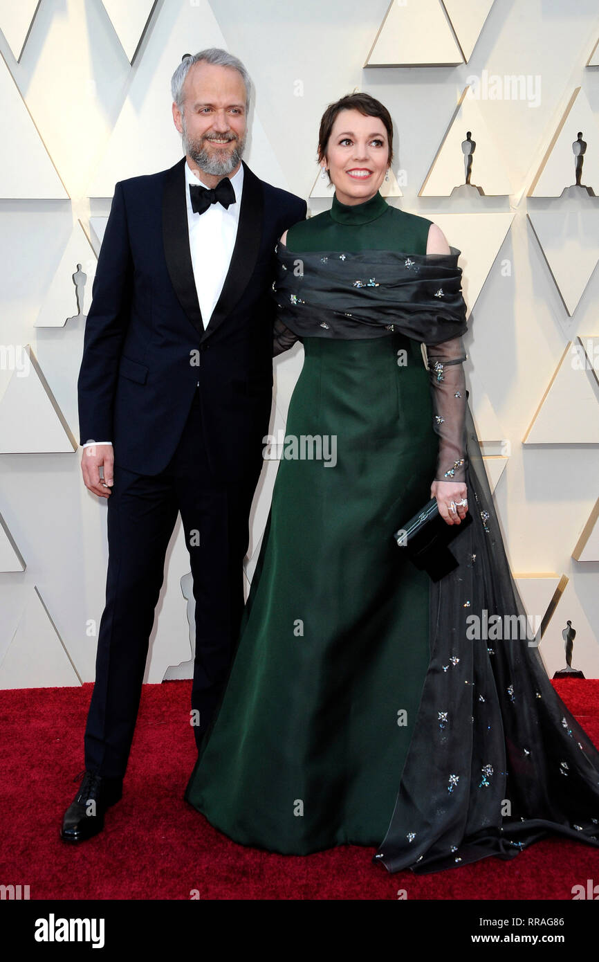 Olivia colman and ed sinclair hi-res stock photography and images - Alamy