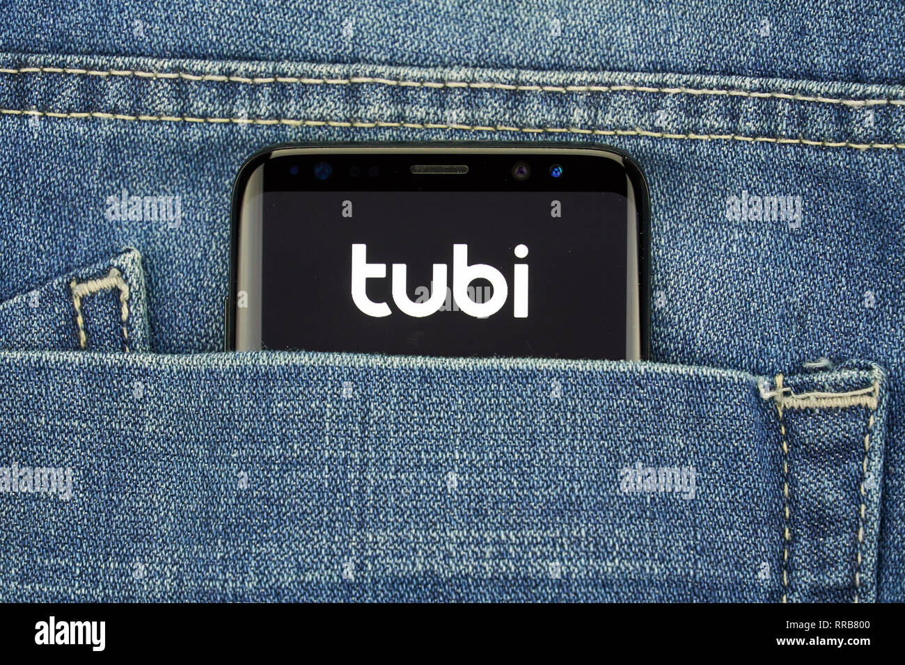 Samsung tv display hi-res stock photography and images - Alamy