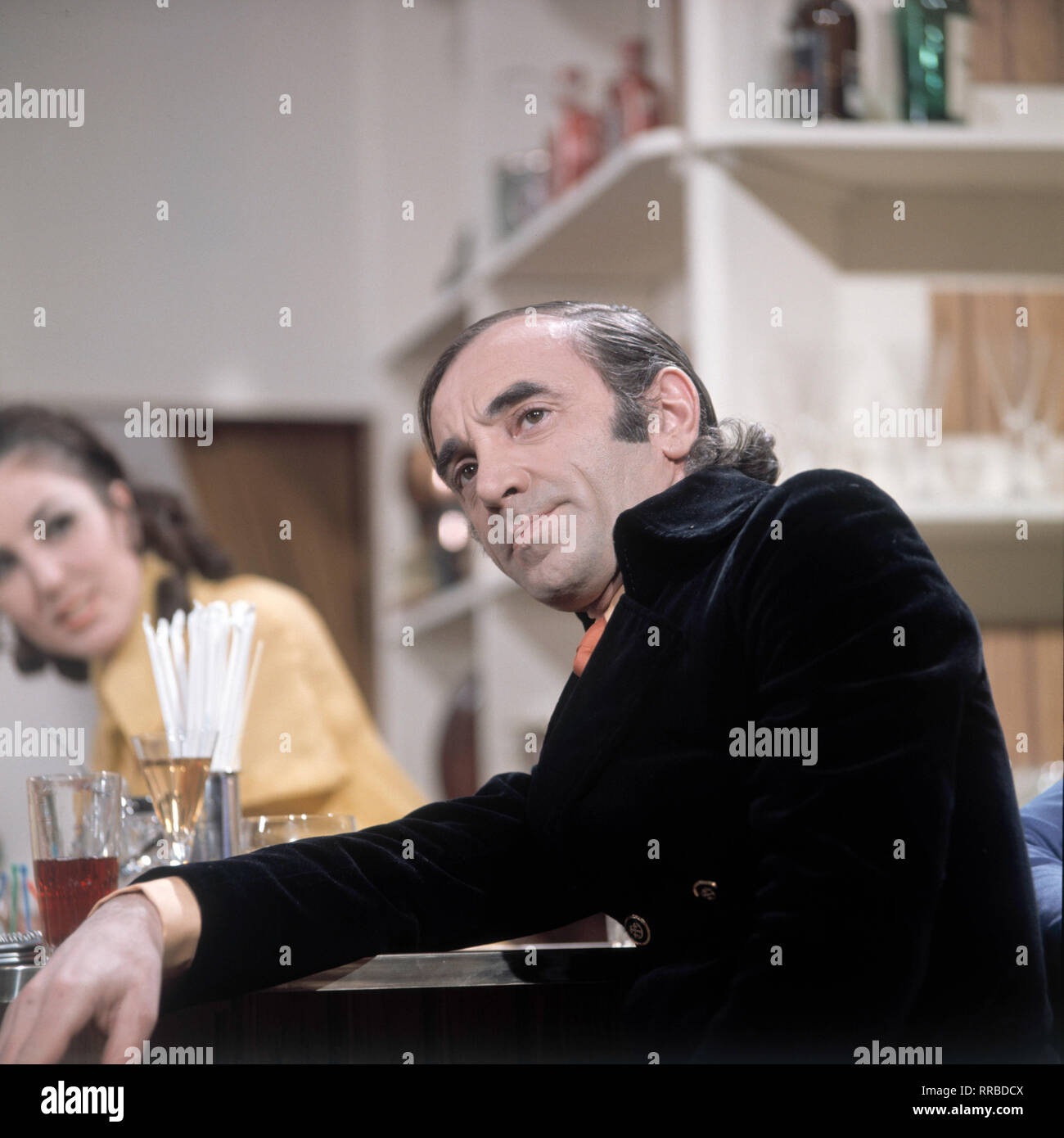 CHARLES AZNAVOUR / CHARLES AZNAVOUR, 70er Jahre / Überschrift: CHARLES ...