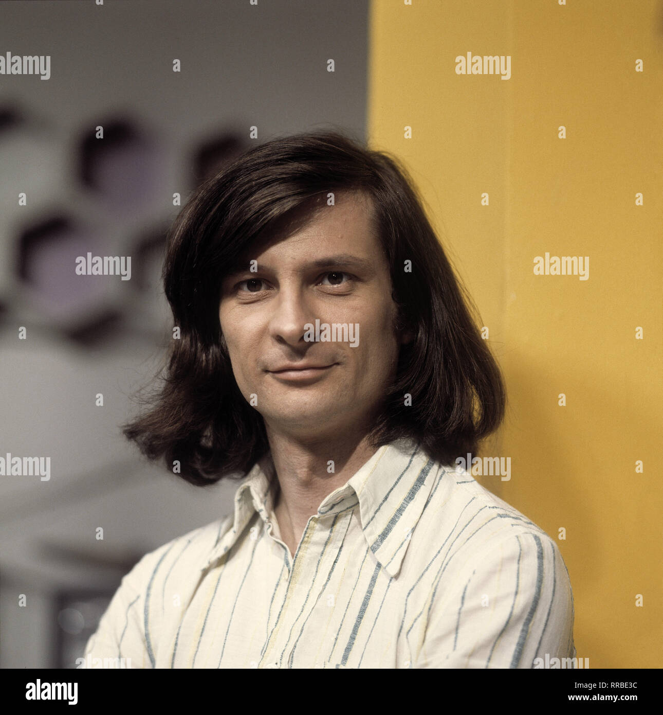 ULRICH ROSKI / Liedermacher ULRICH ROSKI, 70er Jahre. / Überschrift ...