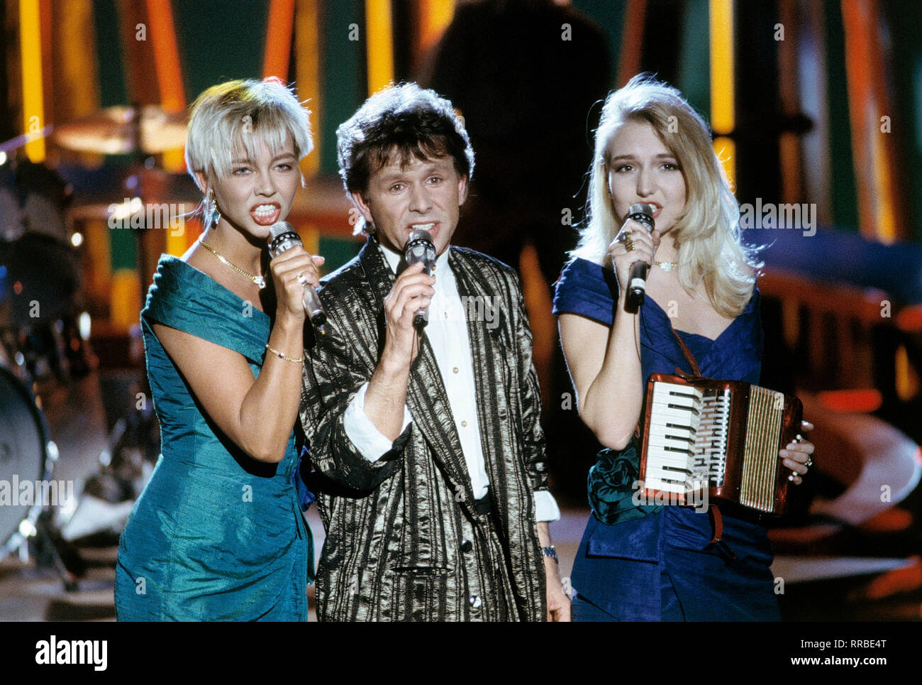 G g anderson singer hi-res stock photography and images - Alamy