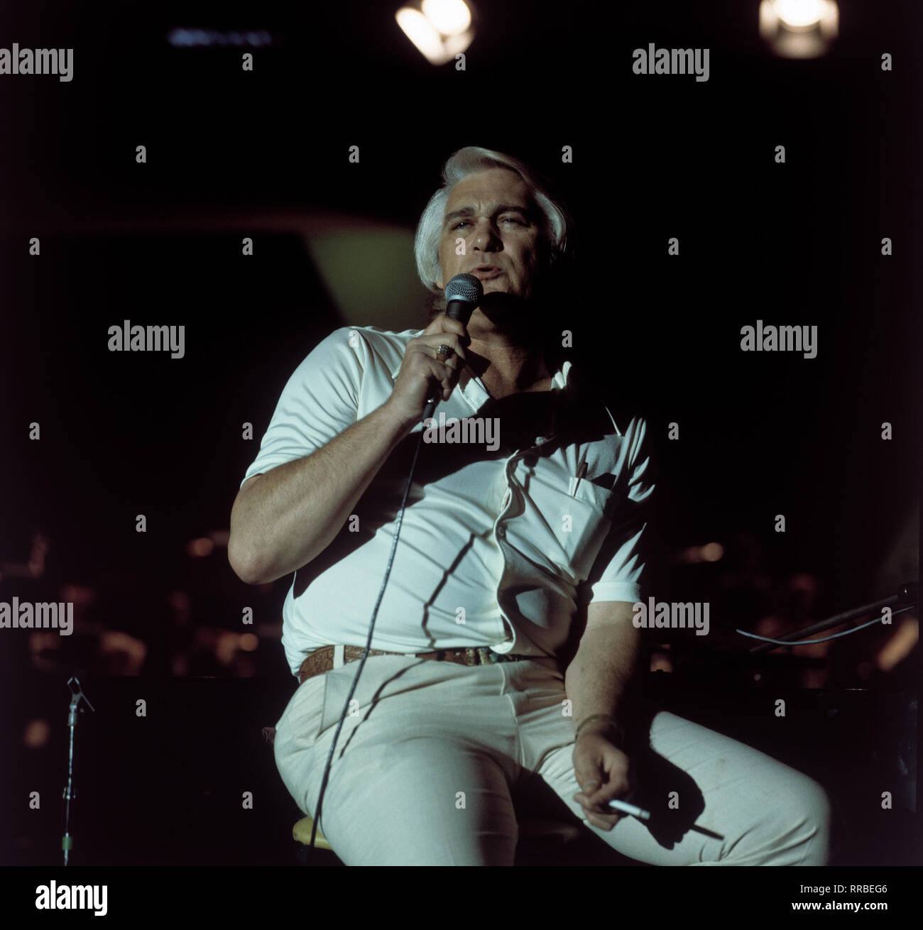 Charlie rich hi-res stock photography and images - Alamy