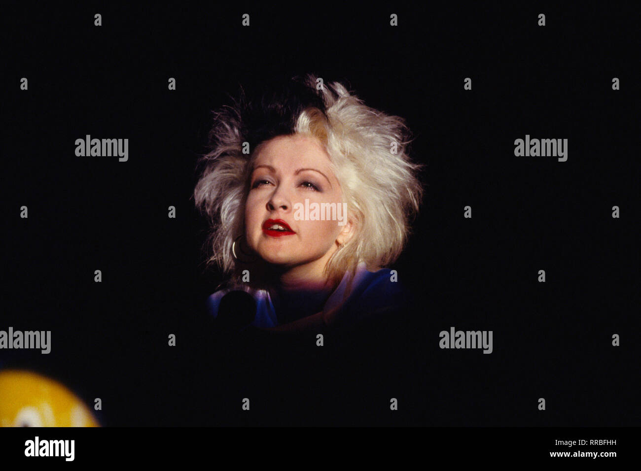 CINDY LAUPER, Rock Singer, (1989) / Überschrift: CINDY LAUPER Stock ...
