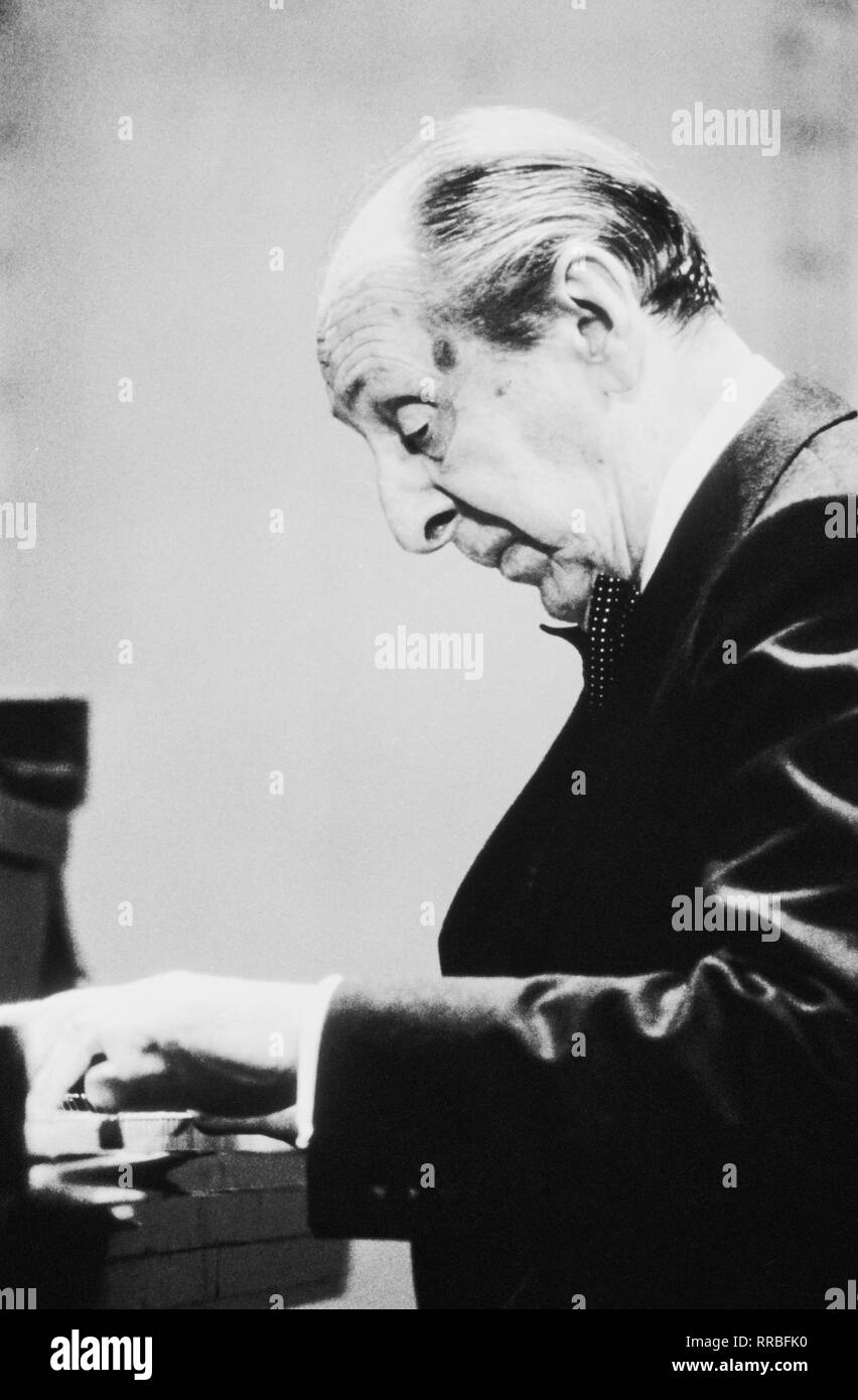 Horowitz Black and White Stock Photos & Images - Alamy