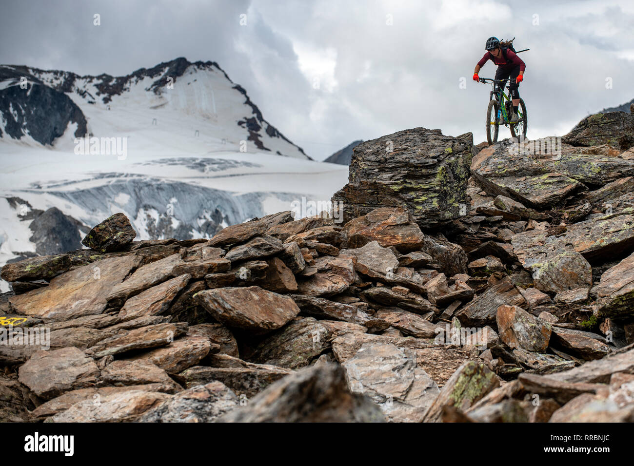 Solden austria ski hi-res stock photography and images - Alamy