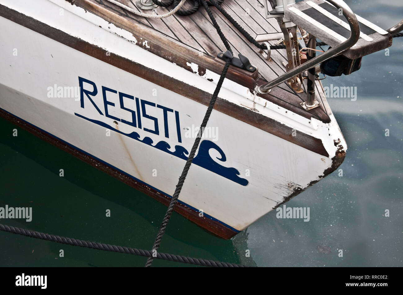 Resisti hi-res stock photography and images - Alamy
