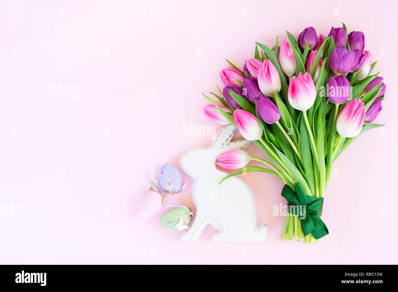 Easter banny hi-res stock photography and images - Alamy