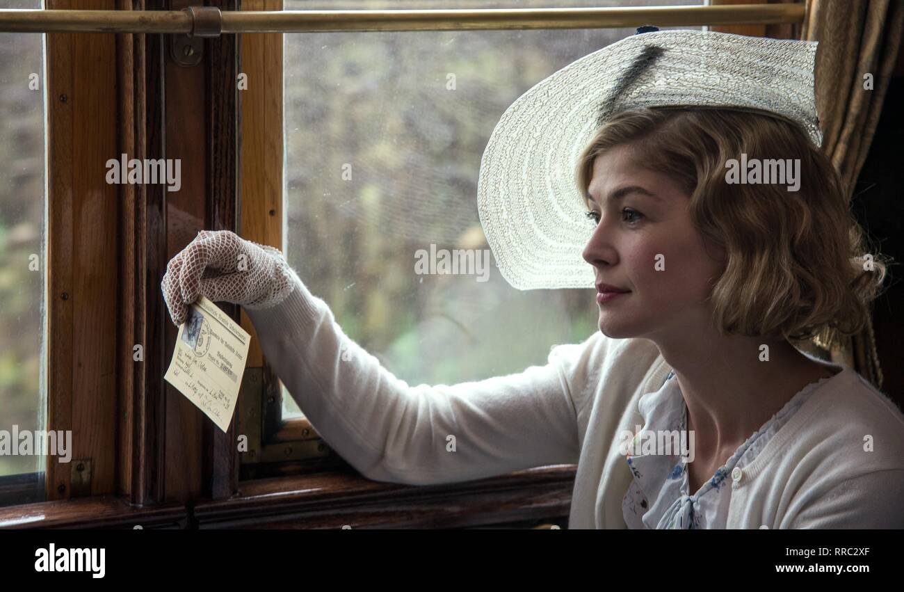 Rosamund Pike Film Still High Resolution Stock Photography and Images ...