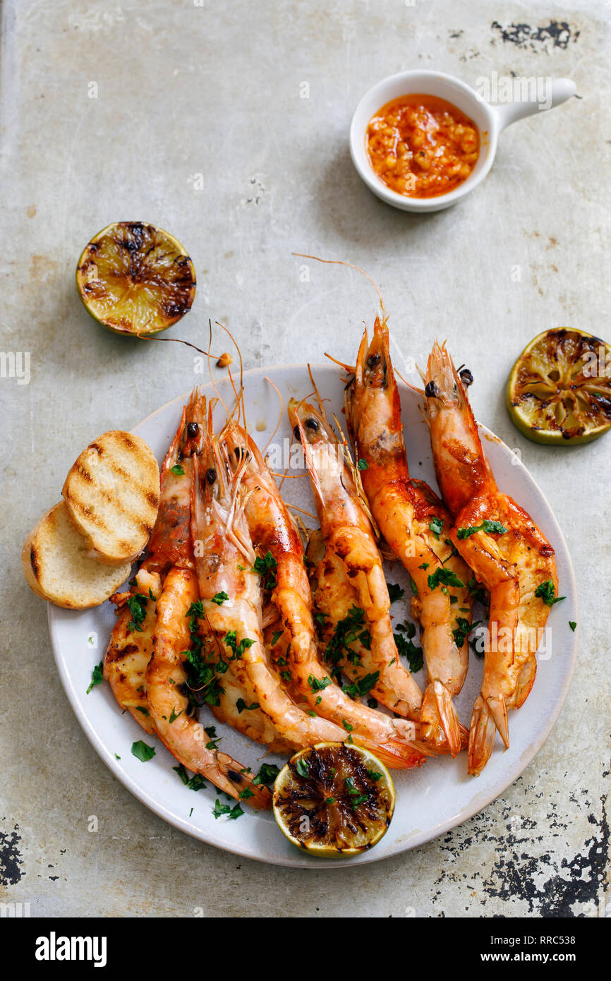 Butterflied prawns hi-res stock photography and images - Alamy