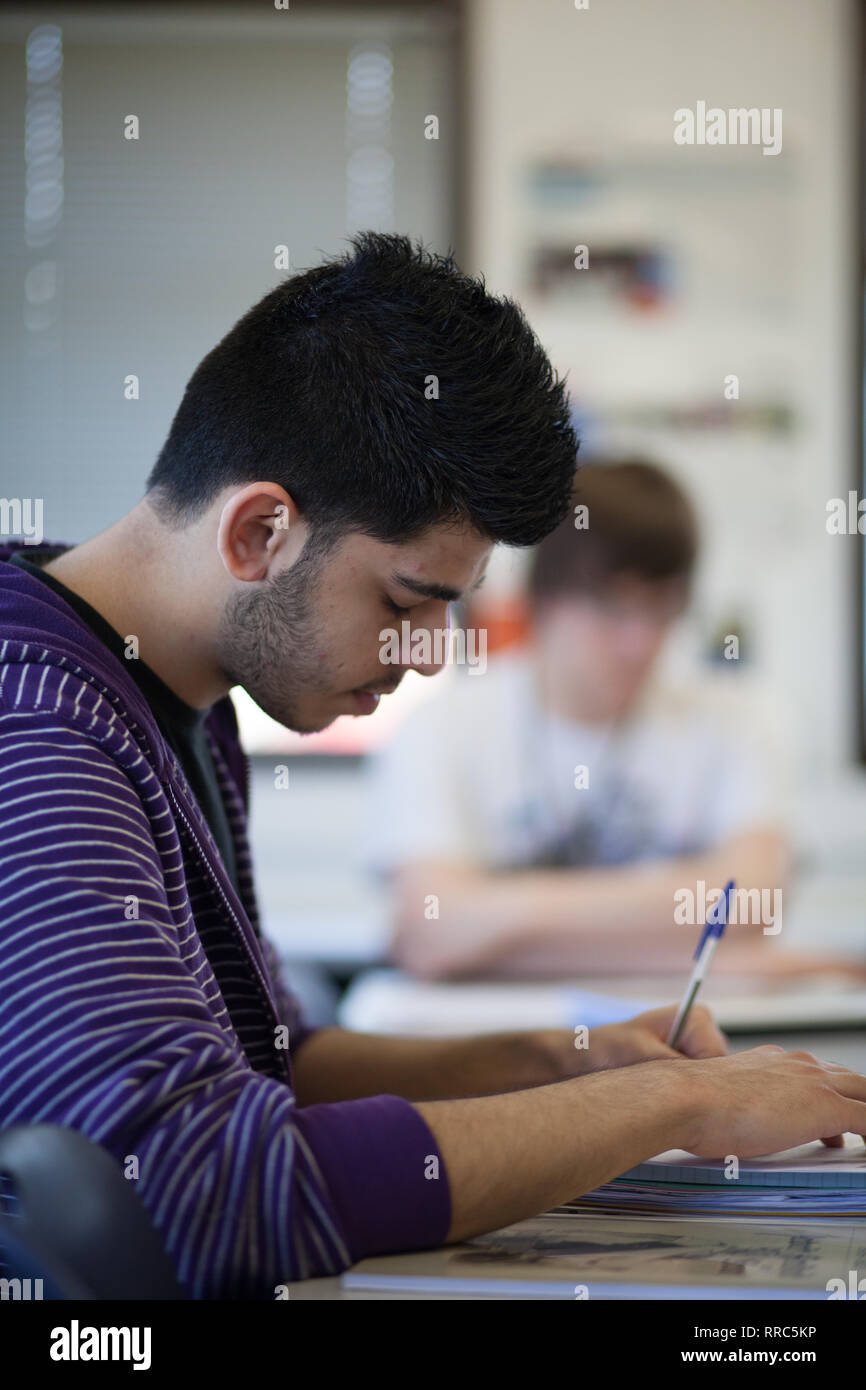 adults in a further education college studying history Stock Photo - Alamy