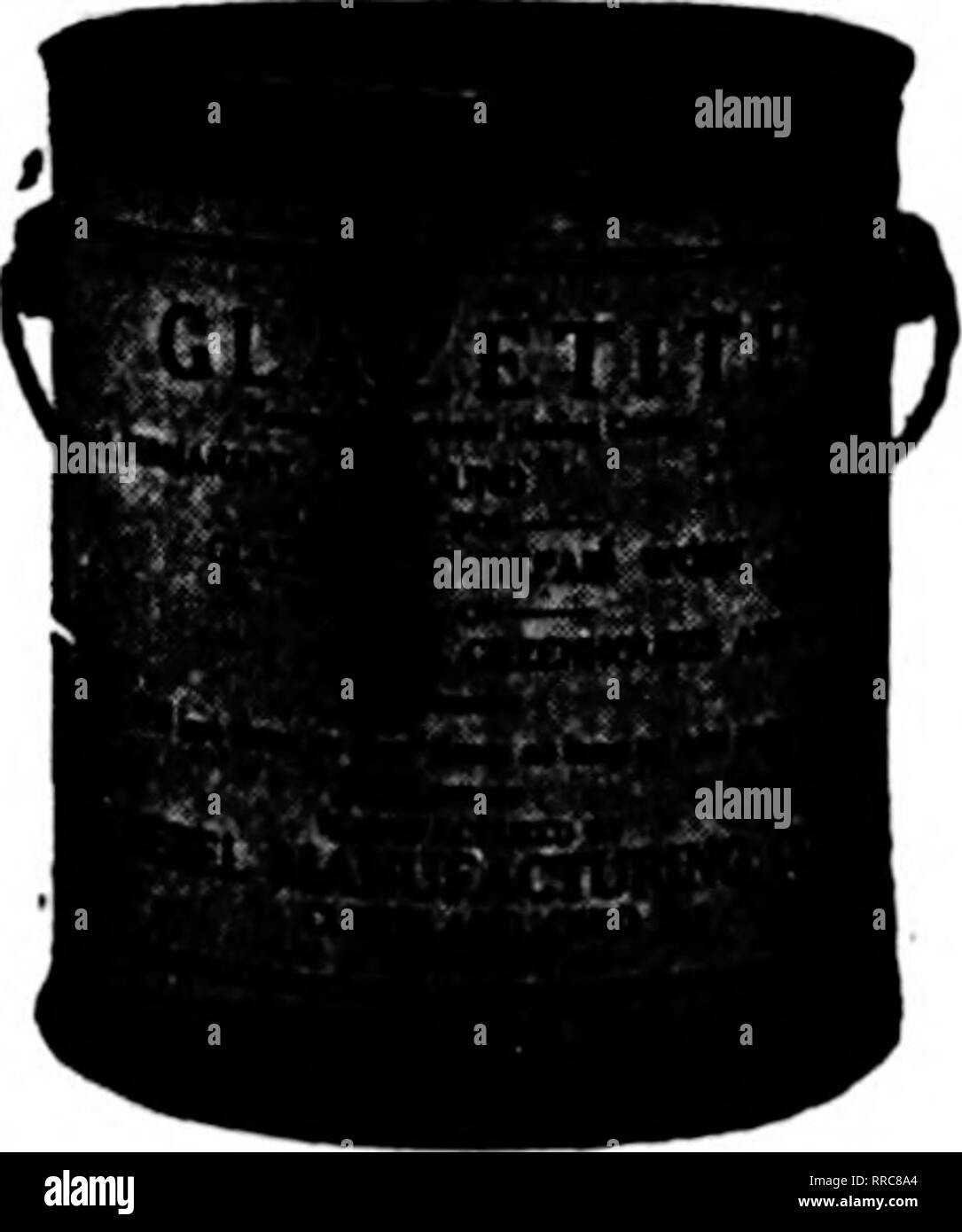 Heated bench benches hi-res stock photography and images - Alamy