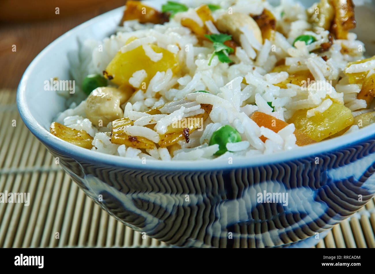 Mangaudi Ki Tehri - Indian food, Mangaudi , rice, Potato preparation ...