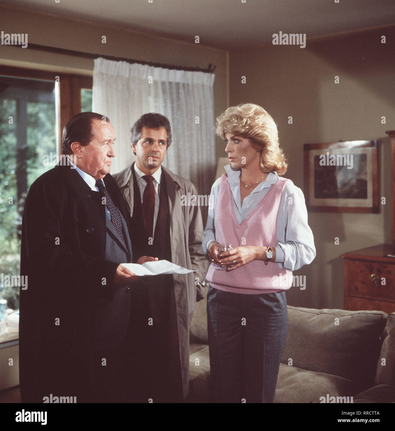 DER ALTE / Flöstermord / Szene mit SIEFRIED LOWITZ (Erwin Köster ...