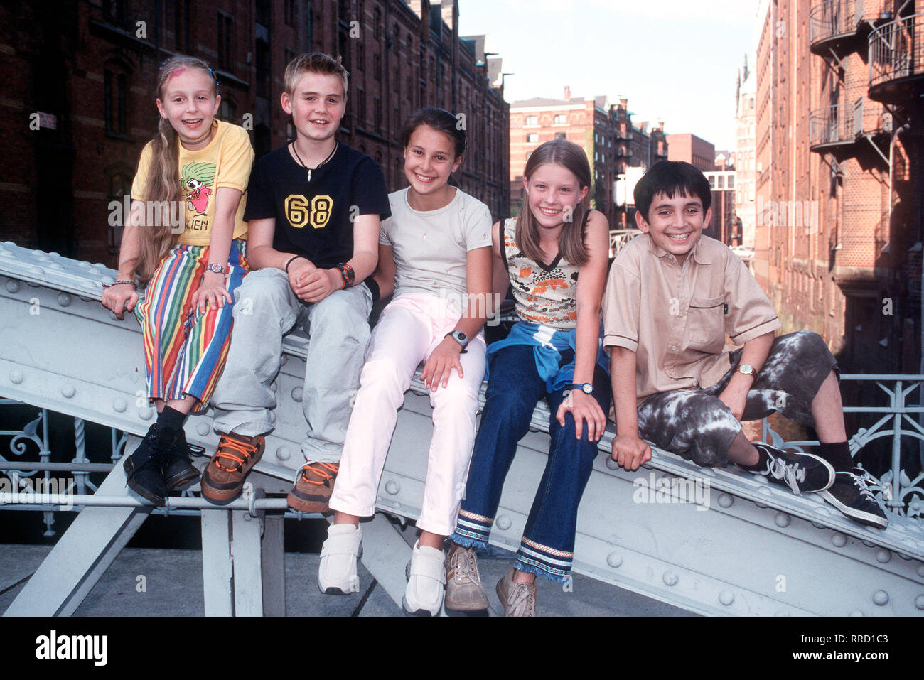 DIE PFEFFERKÖRNER Kinderkan. 1530 Die Hauptdarsteller von Links nach ...