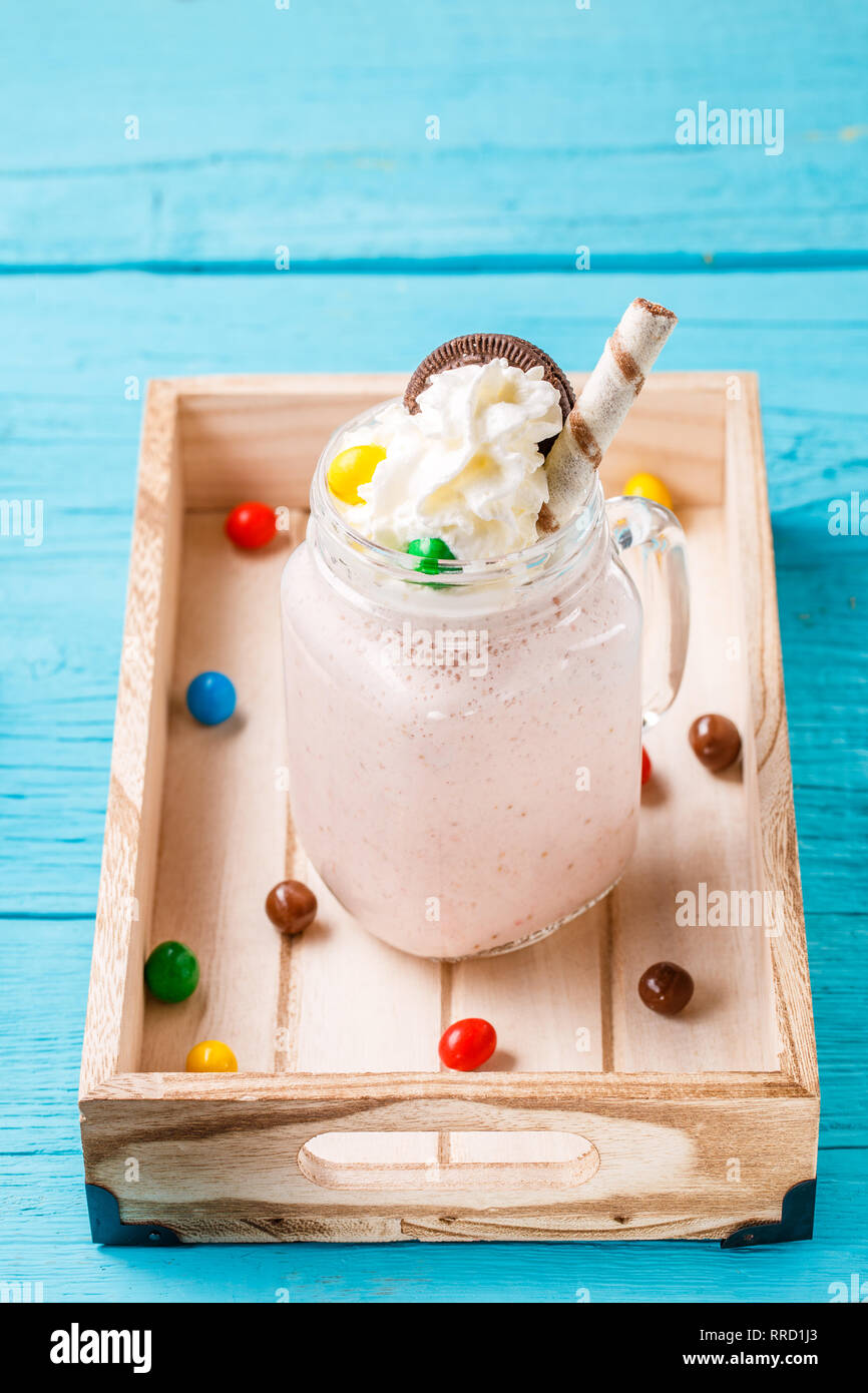 Fresh strawberry milkshakes hi-res stock photography and images - Alamy