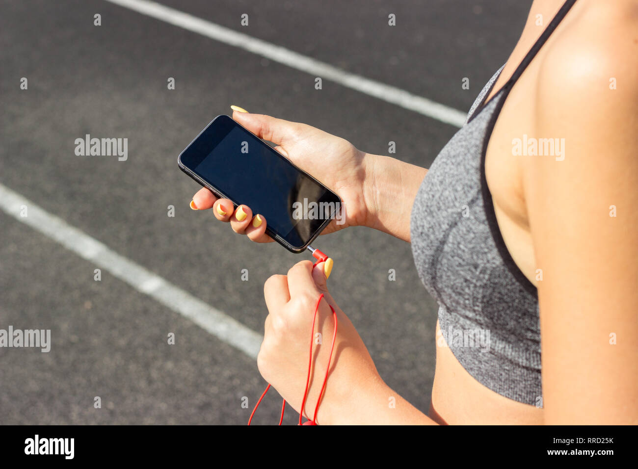Smartwatch Run High Resolution Stock Photography and Images - Alamy
