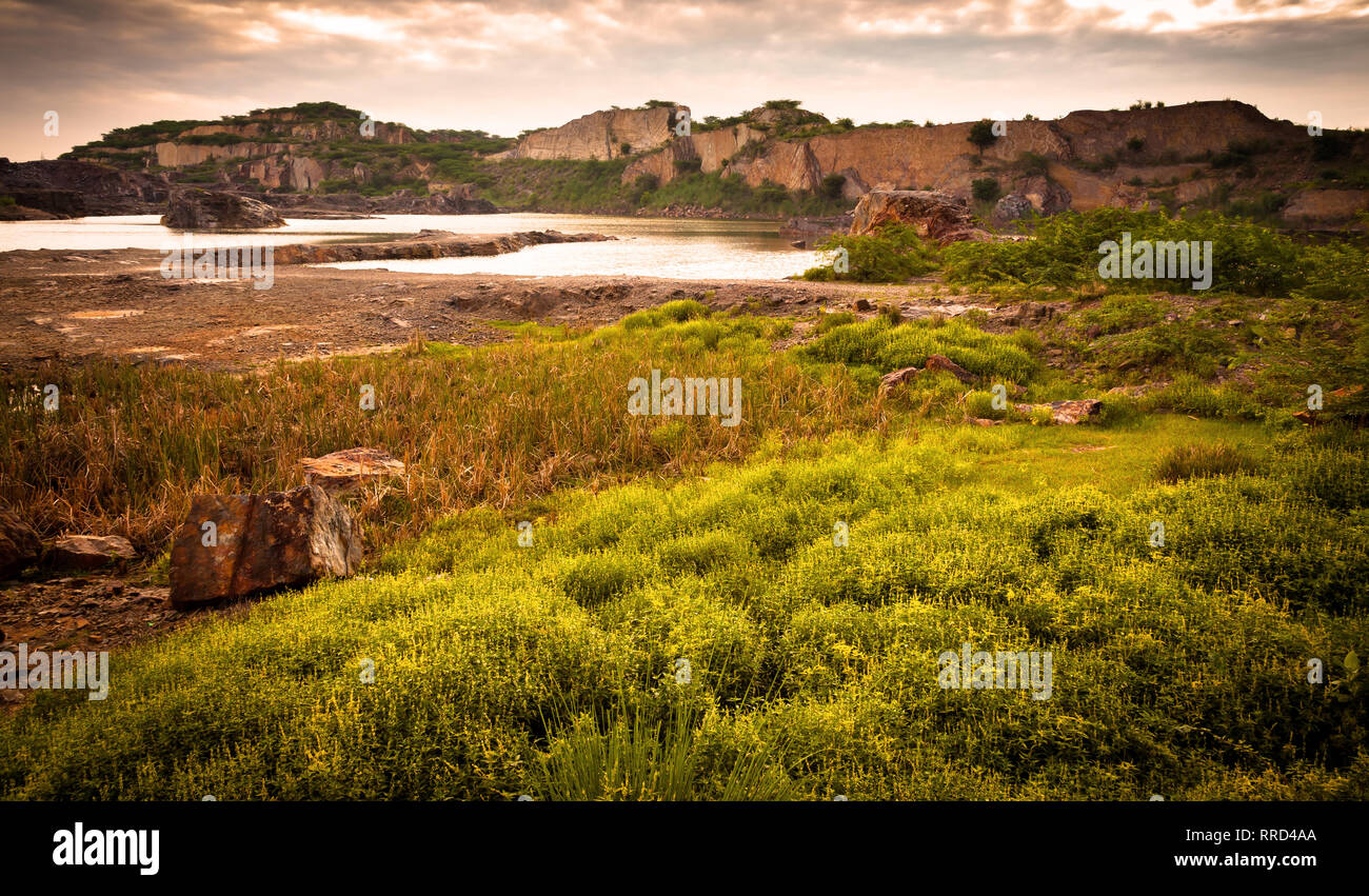 Aravali hi-res stock photography and images - Alamy