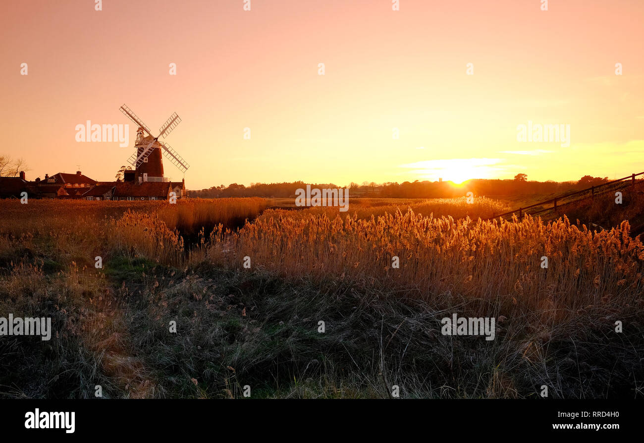 cley mill, cley-next-the-sea, north norfolk, england Stock Photo - Alamy