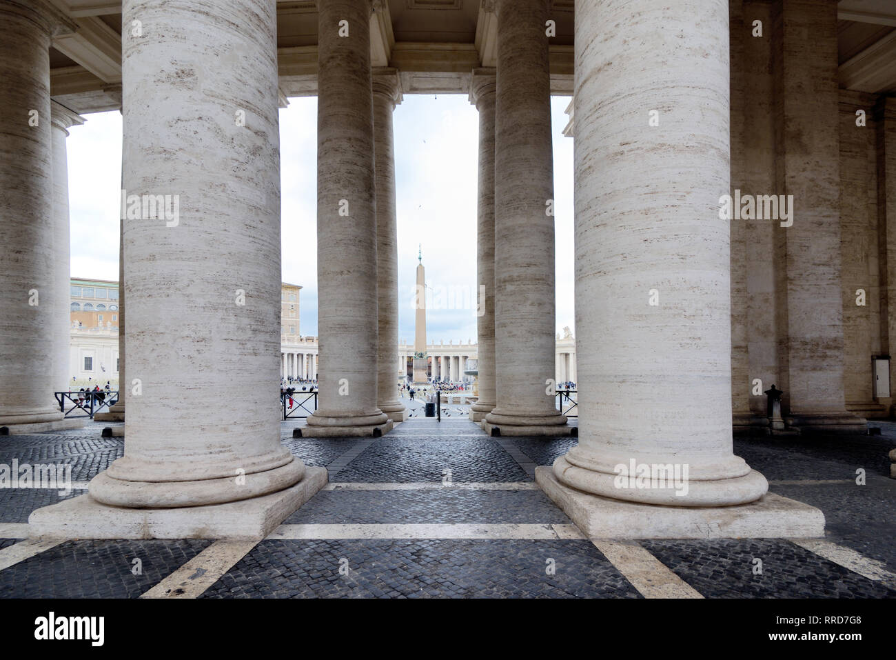 Classical architecture columns hi-res stock photography and images - Alamy