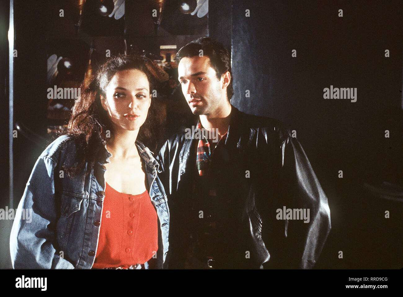 die beute MARTINA GEDECK als Nelly und HANNES JEANICKE als Jansen Regie ...