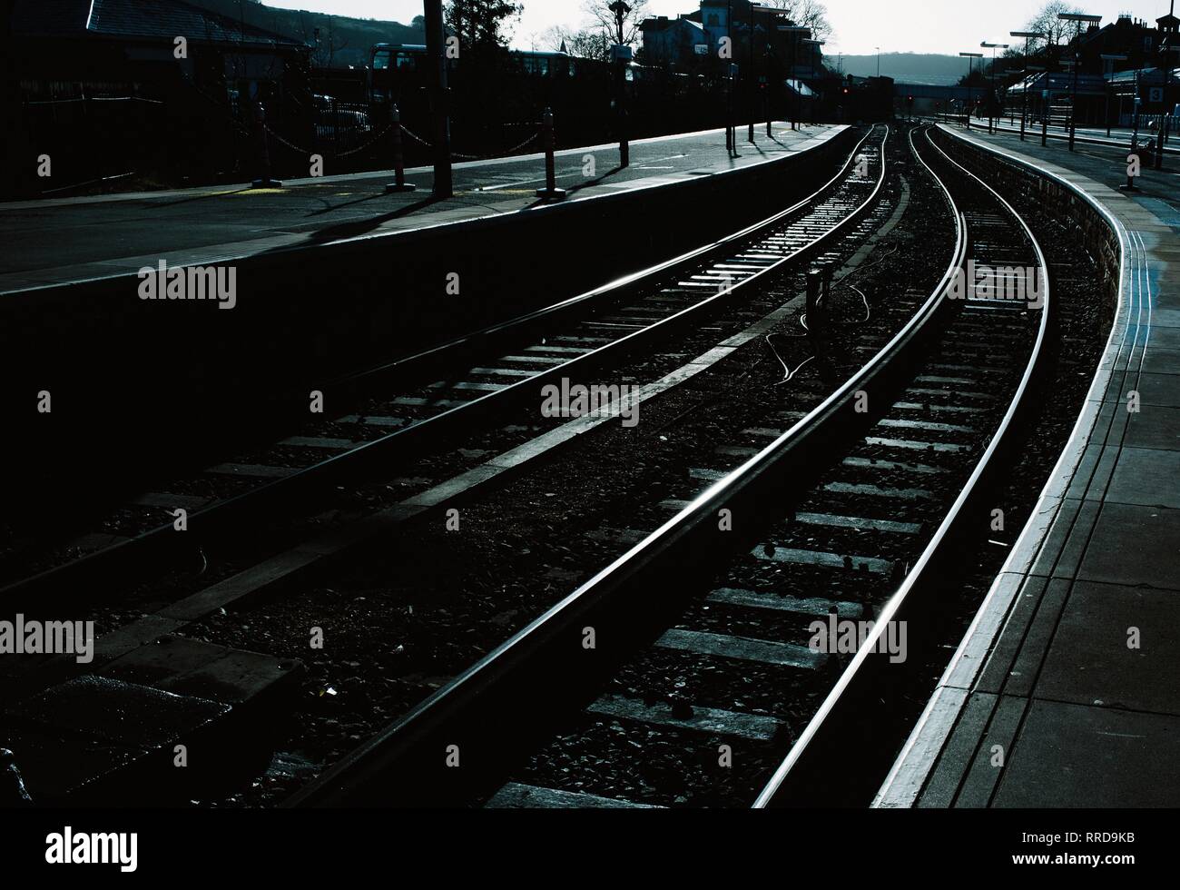 Two way movement hi-res stock photography and images - Alamy