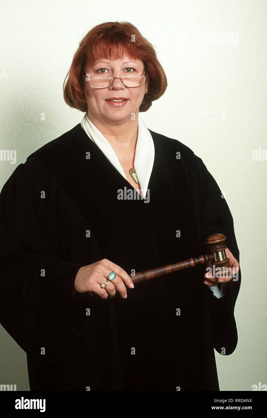 Richterin Barbara Salesch / Gerichtsshow mit BARBARA SALESCH, einer ...