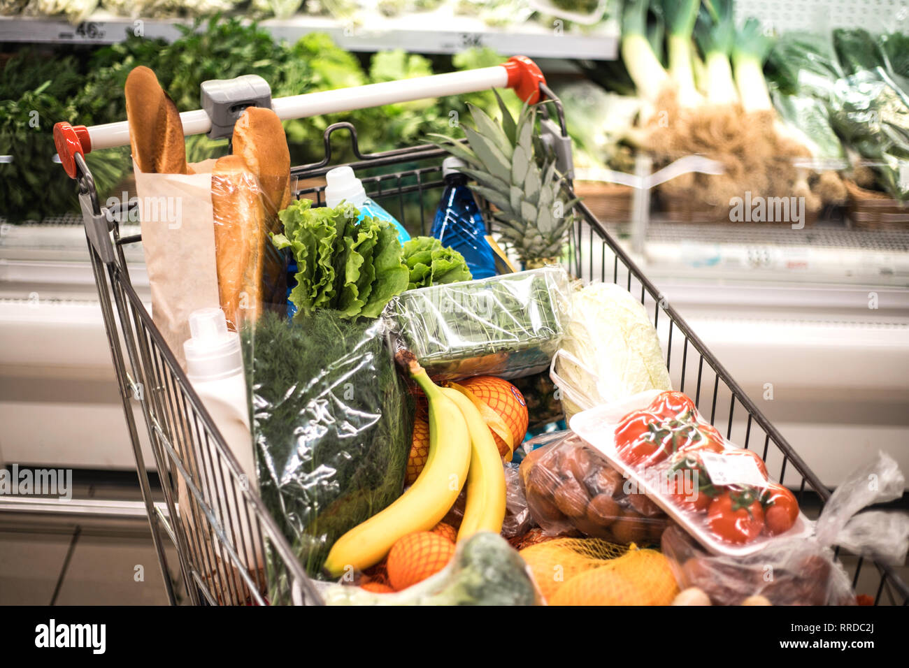 Shopping Trolley Full Of Food High Resolution Stock Photography and ...