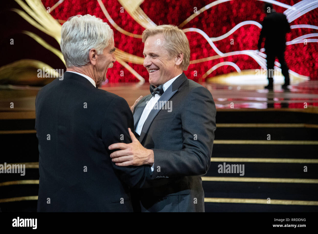 Sam Elliot and Viggo Mortensen chat during the live ABC Telecast of the ...