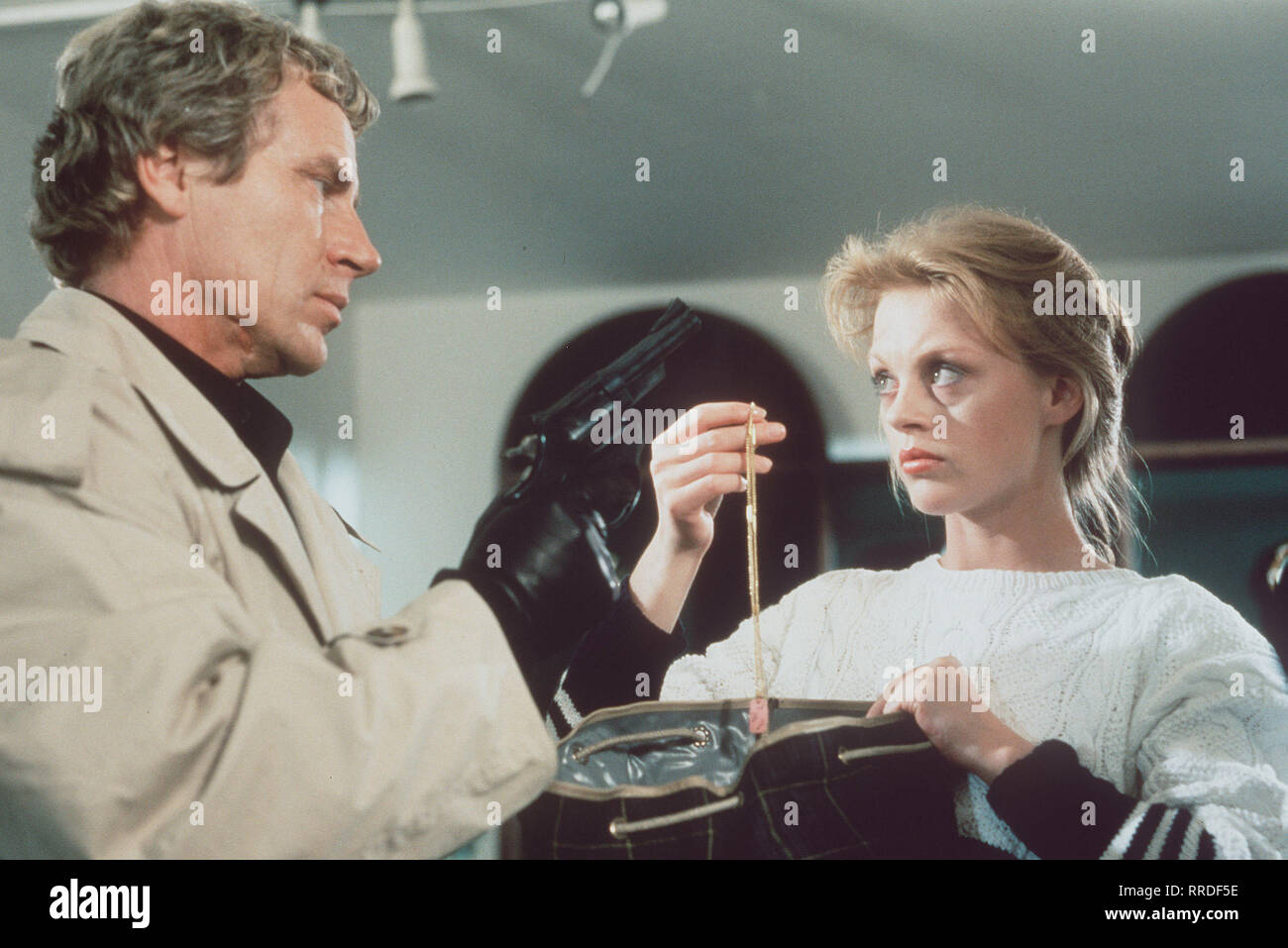 DER ALTE- Was hat Peter Herling (ULLI KINALZIK) mit der Verdächtigen ...