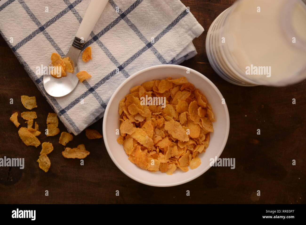 cereals food breakfast milk on wood table Stock Photo - Alamy