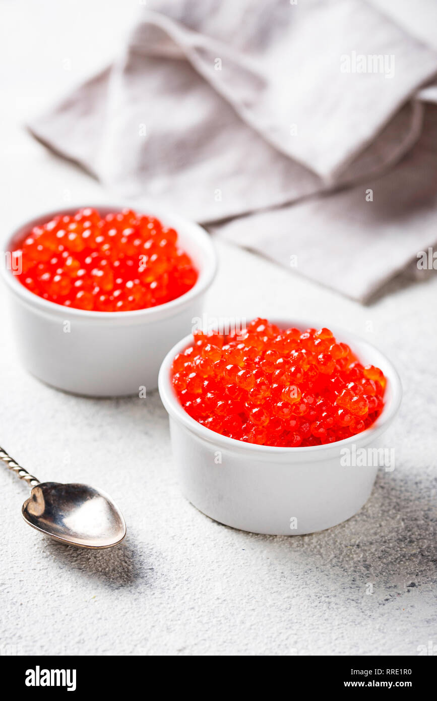 Two bowls with red salmon caviar Stock Photo - Alamy