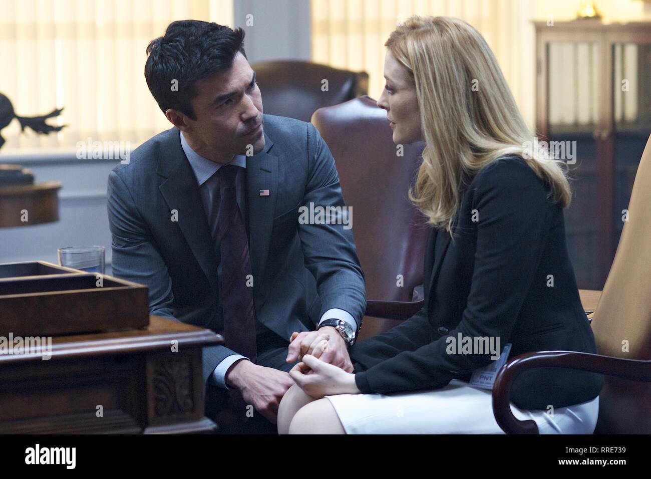 Jennifer Finnigan High Resolution Stock Photography and Images - Alamy