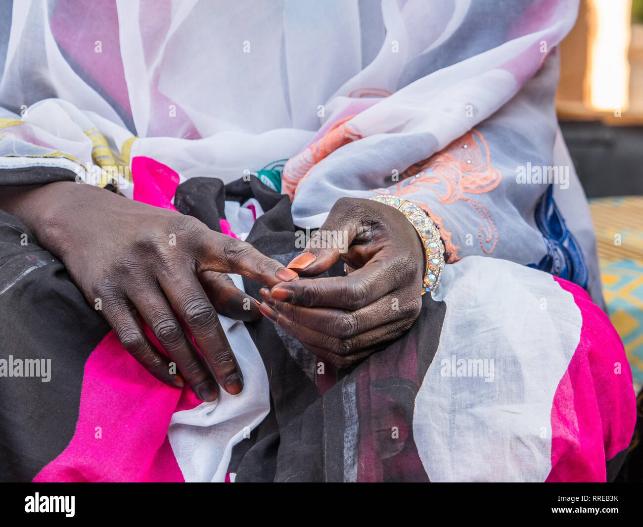 African hands jewellery hi-res stock photography and images - Alamy