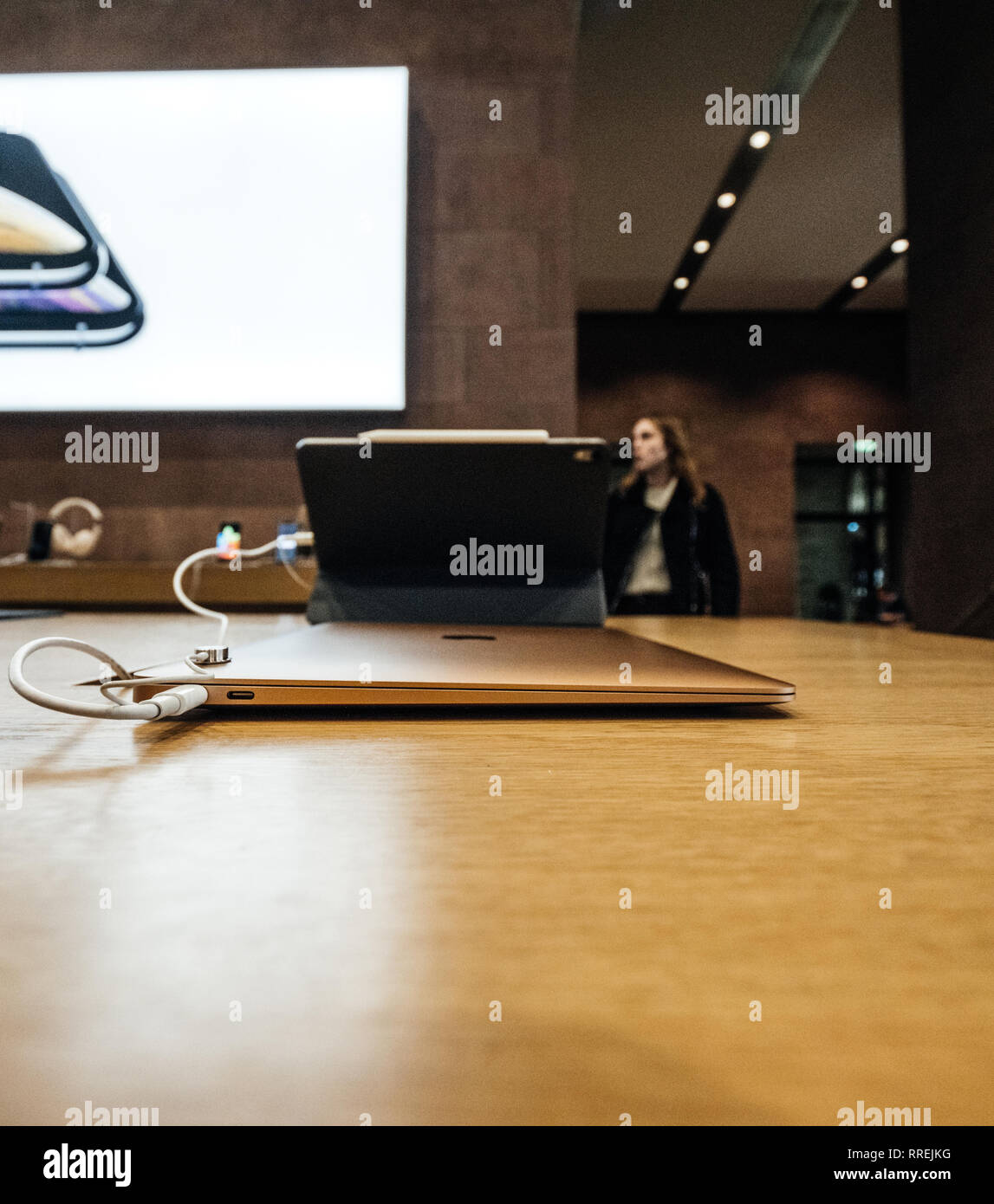 PARIS, FRANCE - NOV 8, 2018: Closed side view new Apple MacBook Air ...