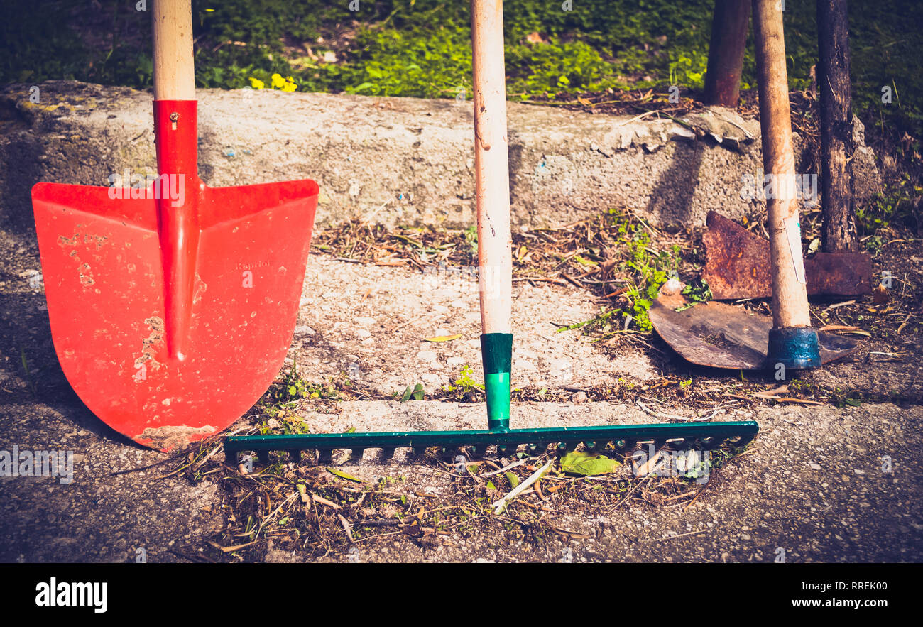 Garden tools outside Stock Photo - Alamy